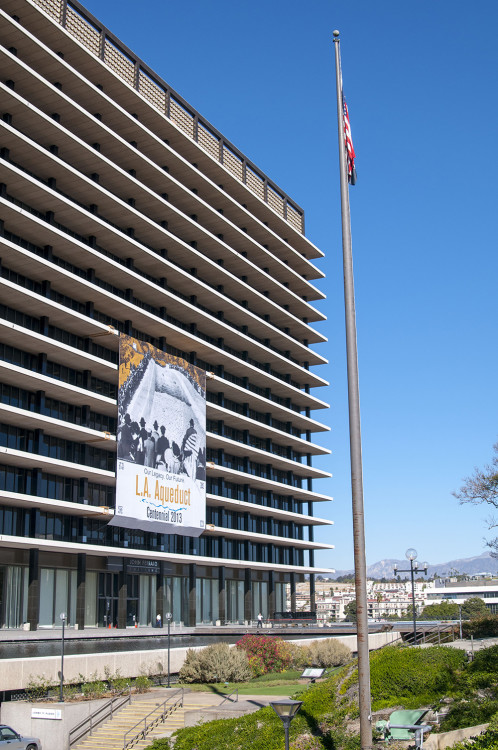 Large format building banners & architectural wraps | AGRetail